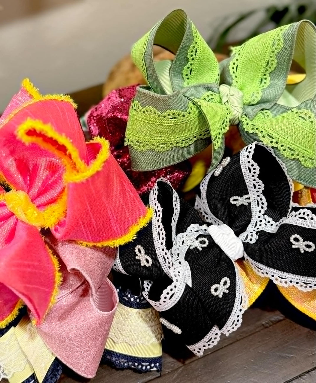 "Custom Boutique Hair Bows – Made to Order, Limited Stock!" – Zoes Bowtique